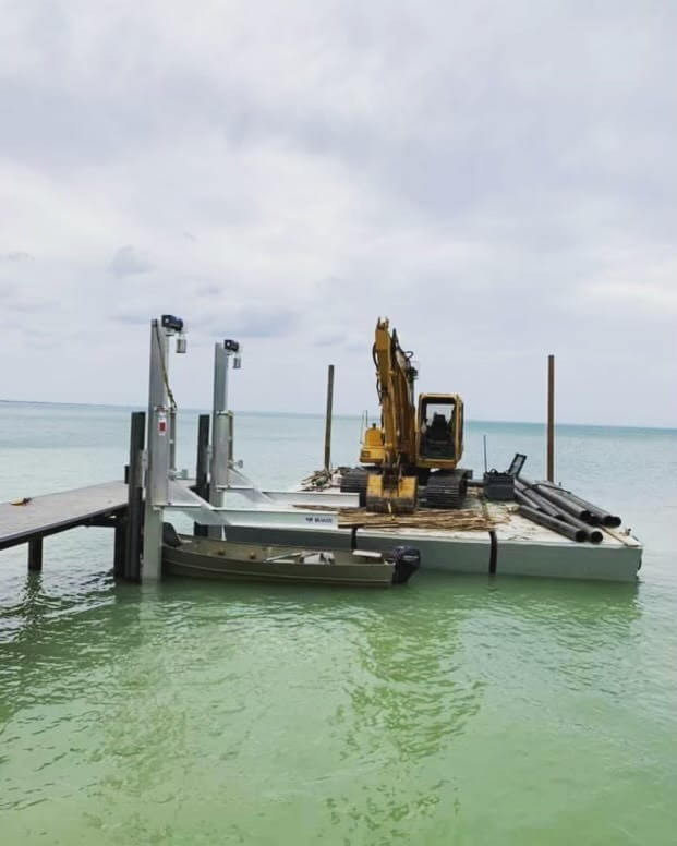 Sectional & One-Piece Barges | C. Norris Manfacturing | Canton, OH ...